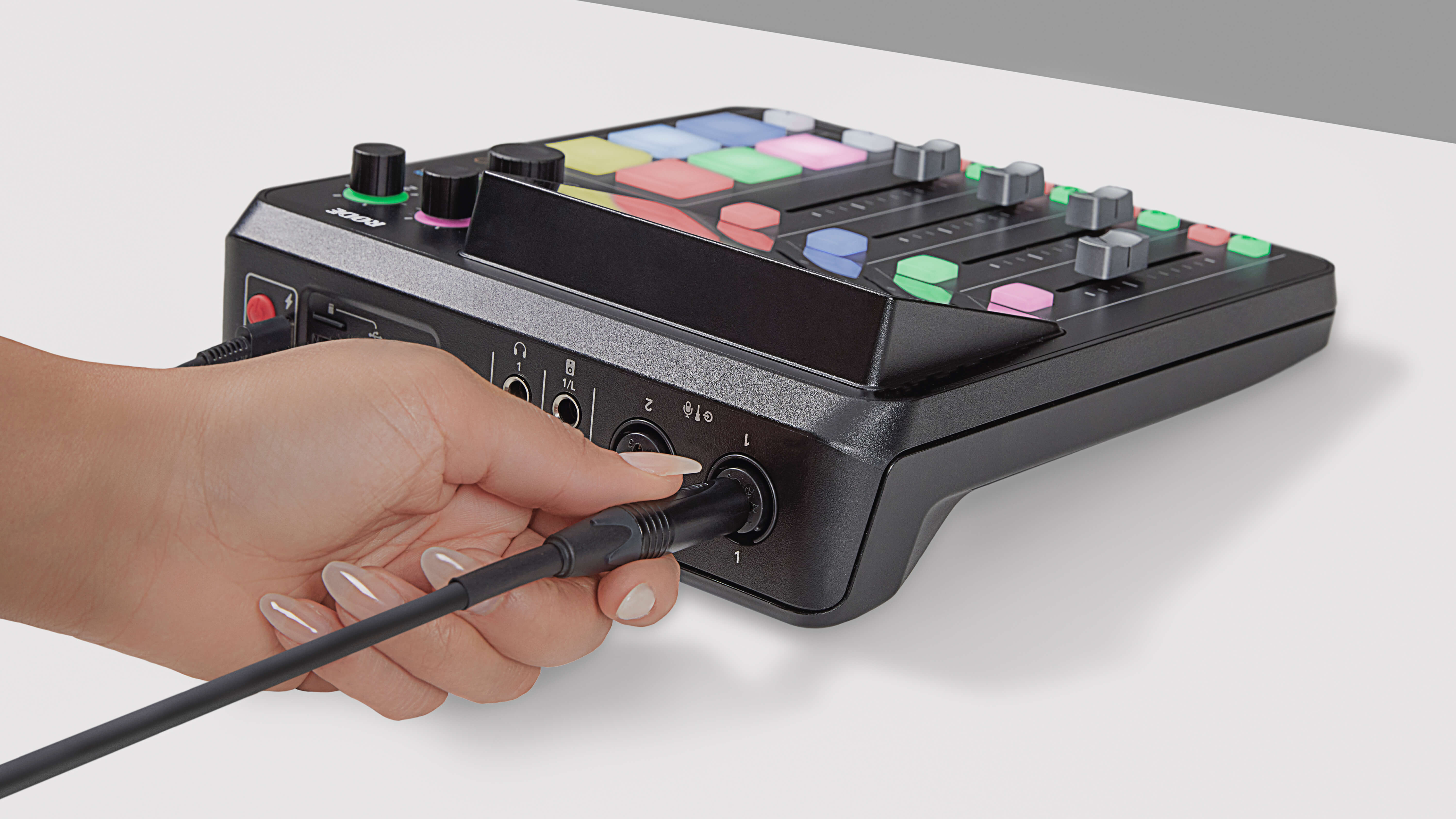 RØDECaster Duo | How to Get Started With the RØDECaster Duo | RØDE